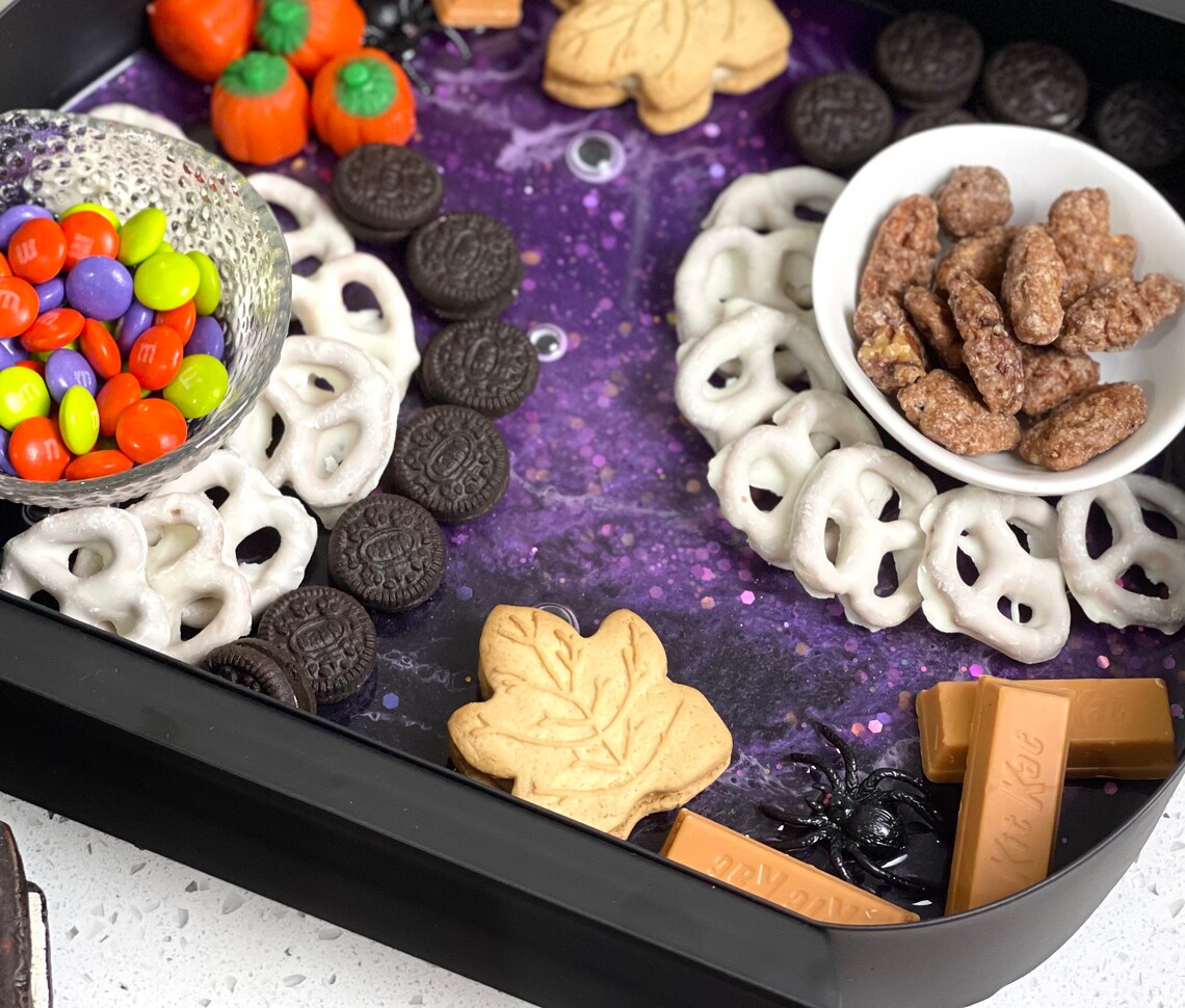 Halloween Spooky Cauldron Tray - Etsy