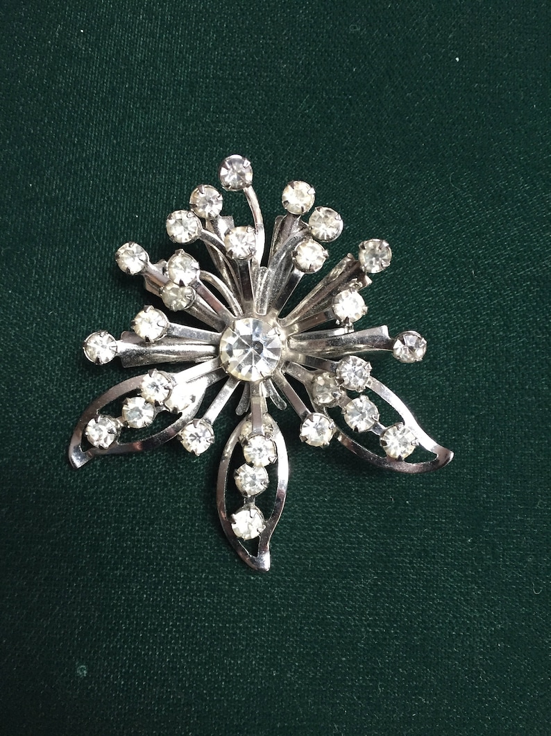 Vintage Silver Tone and Rhinestone Starburst Pin/brooch - Etsy