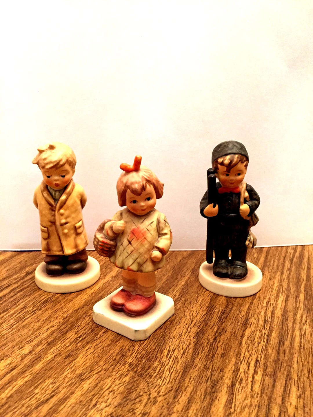 Three Adorable Hummels 4" Tall 2 Are Collector's Club - Etsy