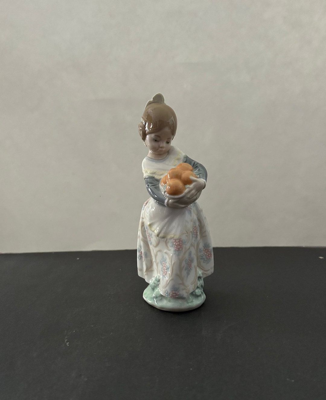 Lladro Valencian Girl 4841 Porcelain Figurine | Hand Made Designed by ...
