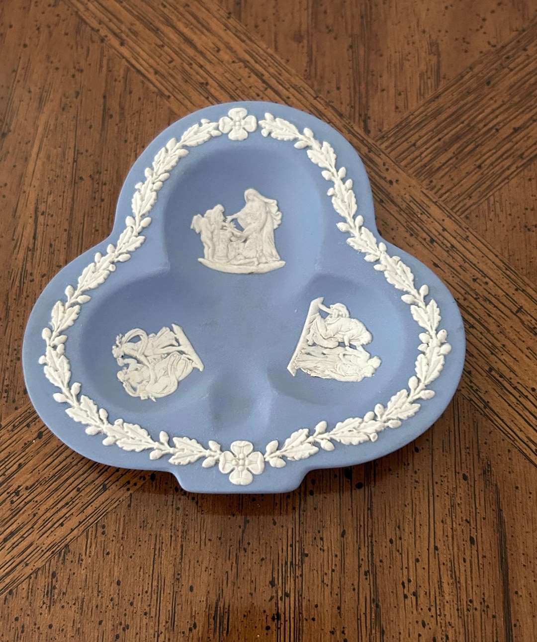 Vintage Wedgwood Blue Jasperware Made in England Neoclassical Clover ...