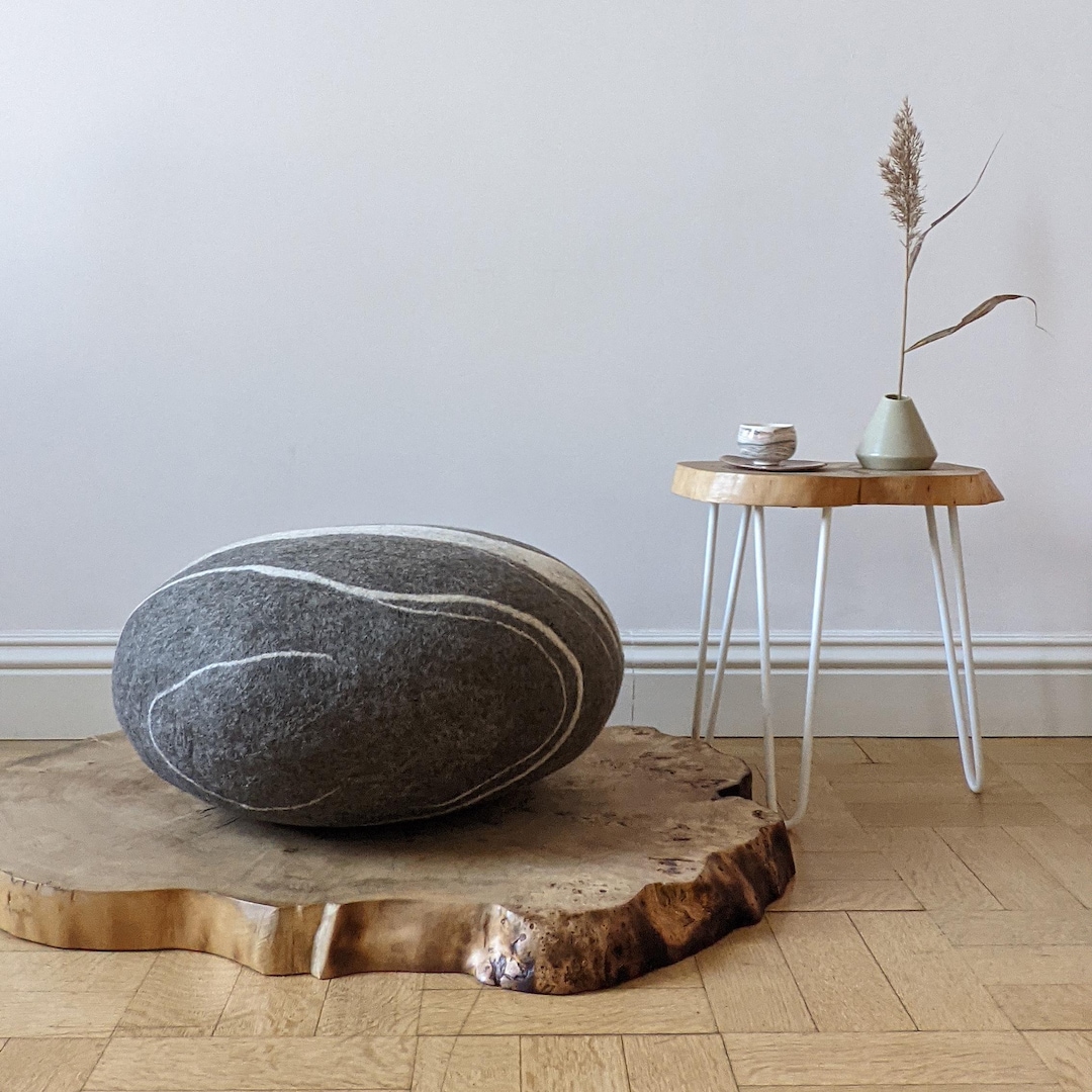 Soft Stone-pouf KATSU, Model "bongo". Like Real Rocks and Stones ...
