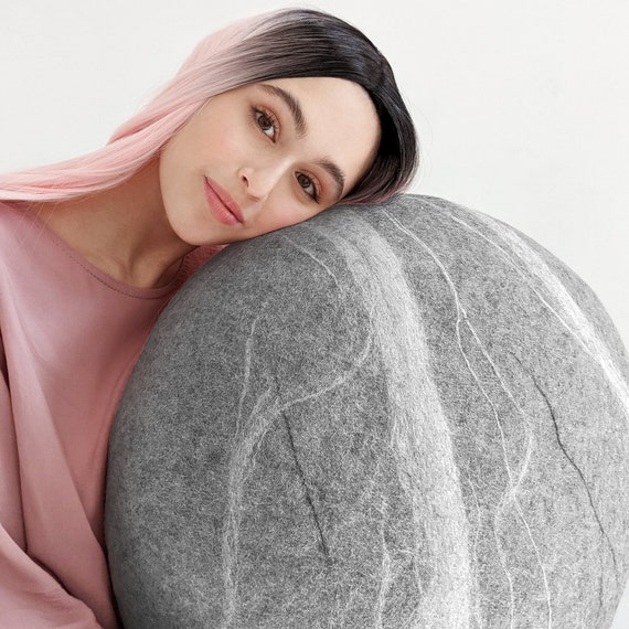 Felted stones - KATSU