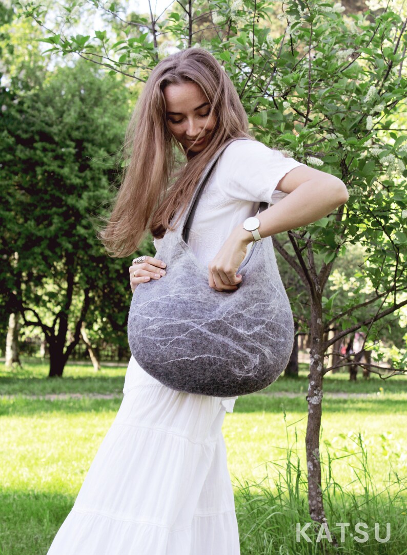 Felt stone bag. Women's Tote bag. Style Boho. | Etsy