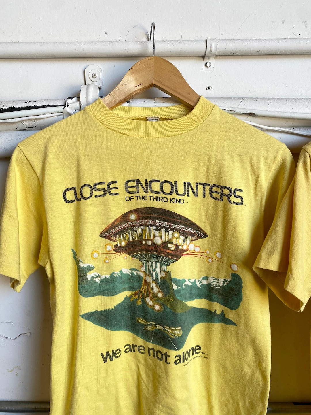 Vintage Close Encounters of the Third Kind Graphic T-shirt Size Small ...