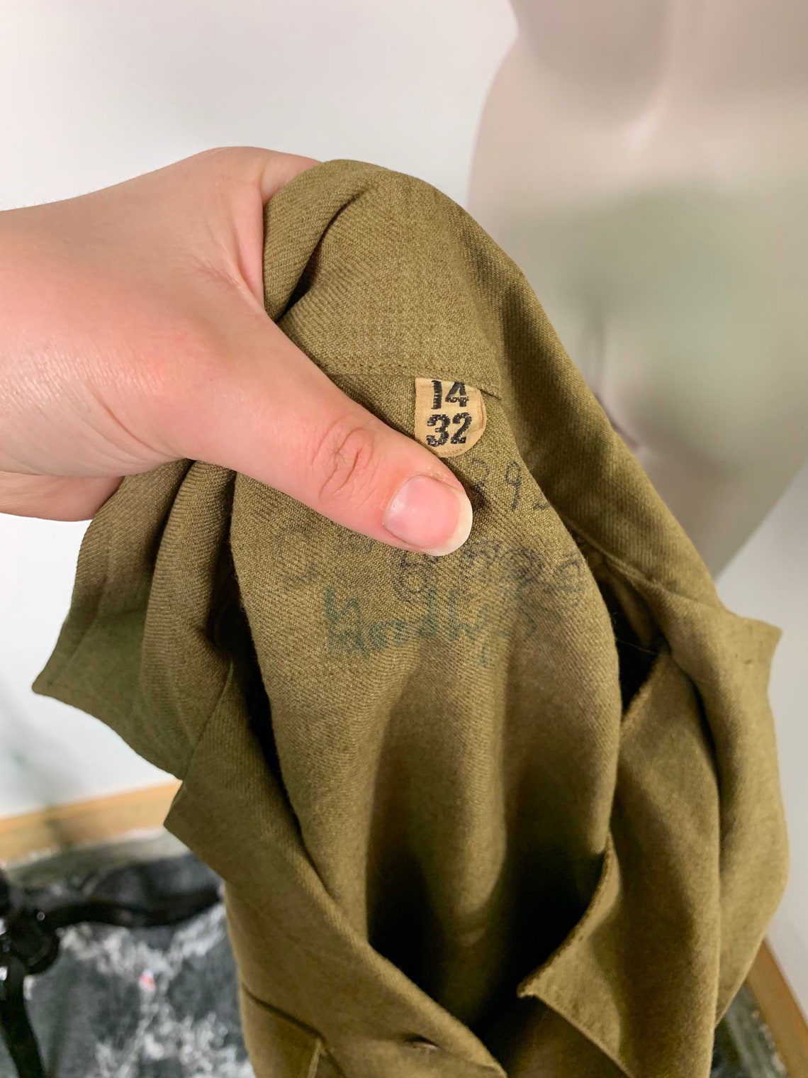 WW2 M1937 US Army Flannel Uniform Shirt With Honorable Discharge Patch ...