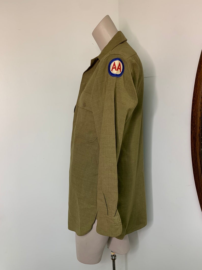 WW2 M1937 US Army Flannel Uniform Shirt With Honorable Discharge Patch ...