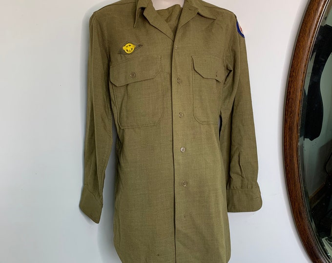 WW2 M1937 US Army Flannel Uniform Shirt With Honorable Discharge Patch ...