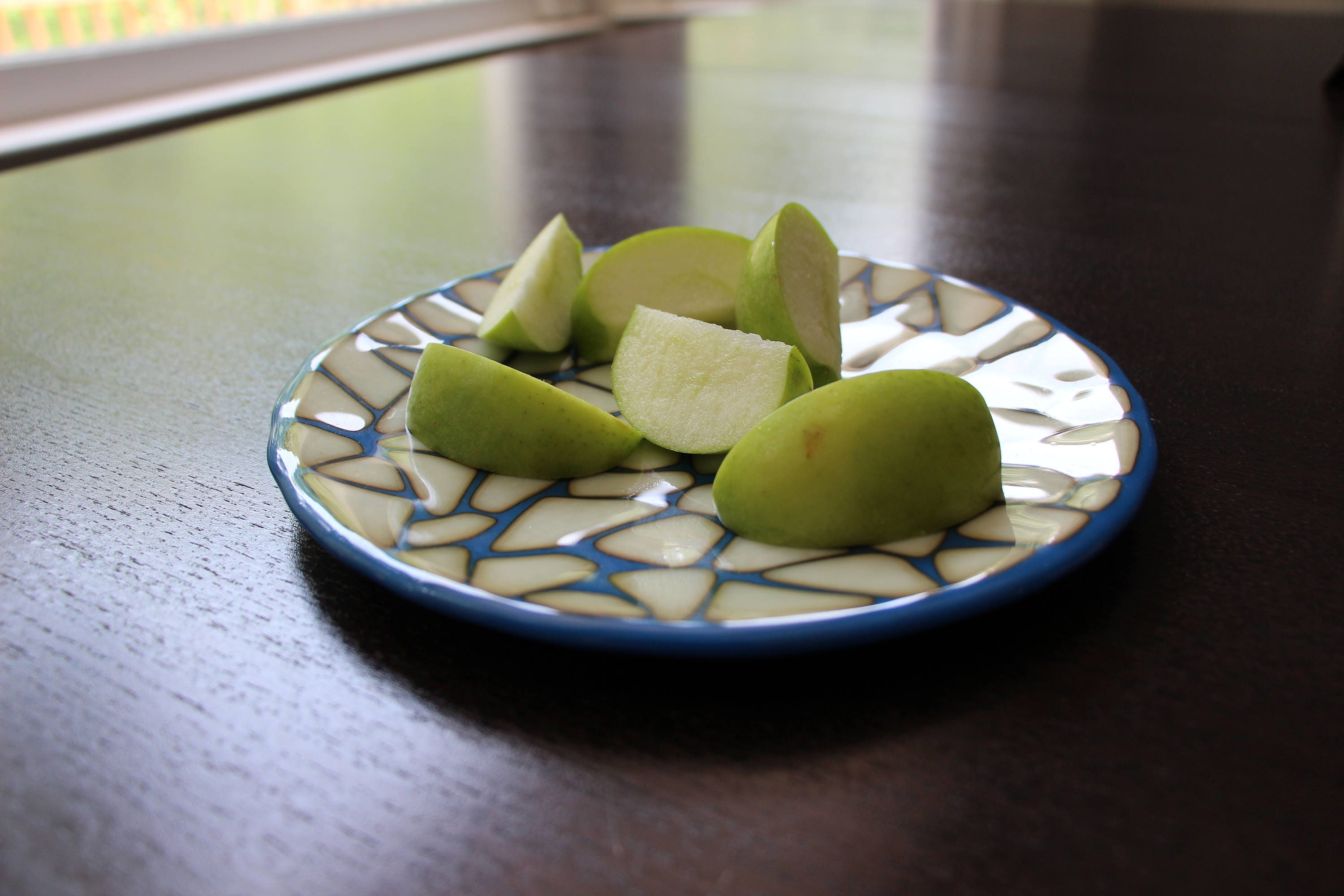 Round 8 Inch Diameter Plate Blue and White Mosaic Fused Glass Dish - Etsy