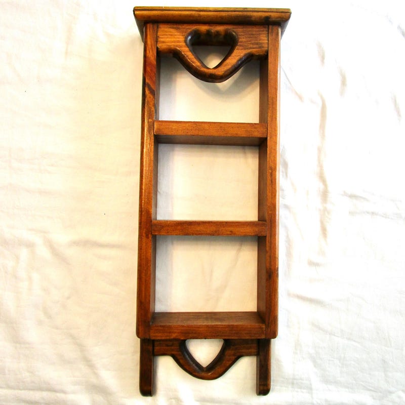 Wood Heart Shelf - Etsy