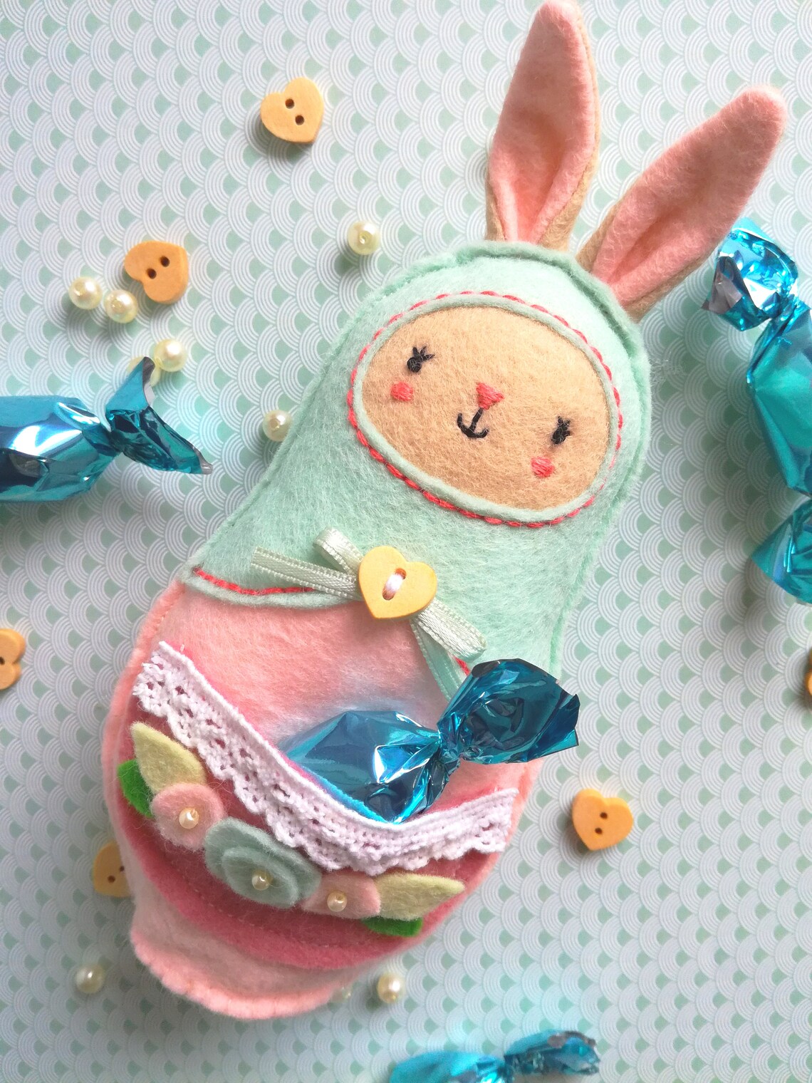 Felt PDF sewing pattern Babushka Bunny Easter decoration | Etsy