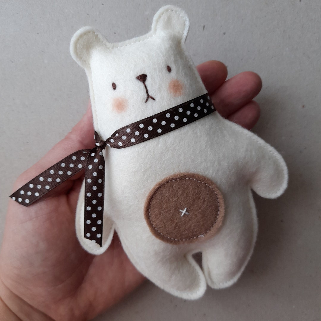 Felt Polar Bear Sewing Pattern: DIY Pocket Toy (PDF Pattern) - Etsy