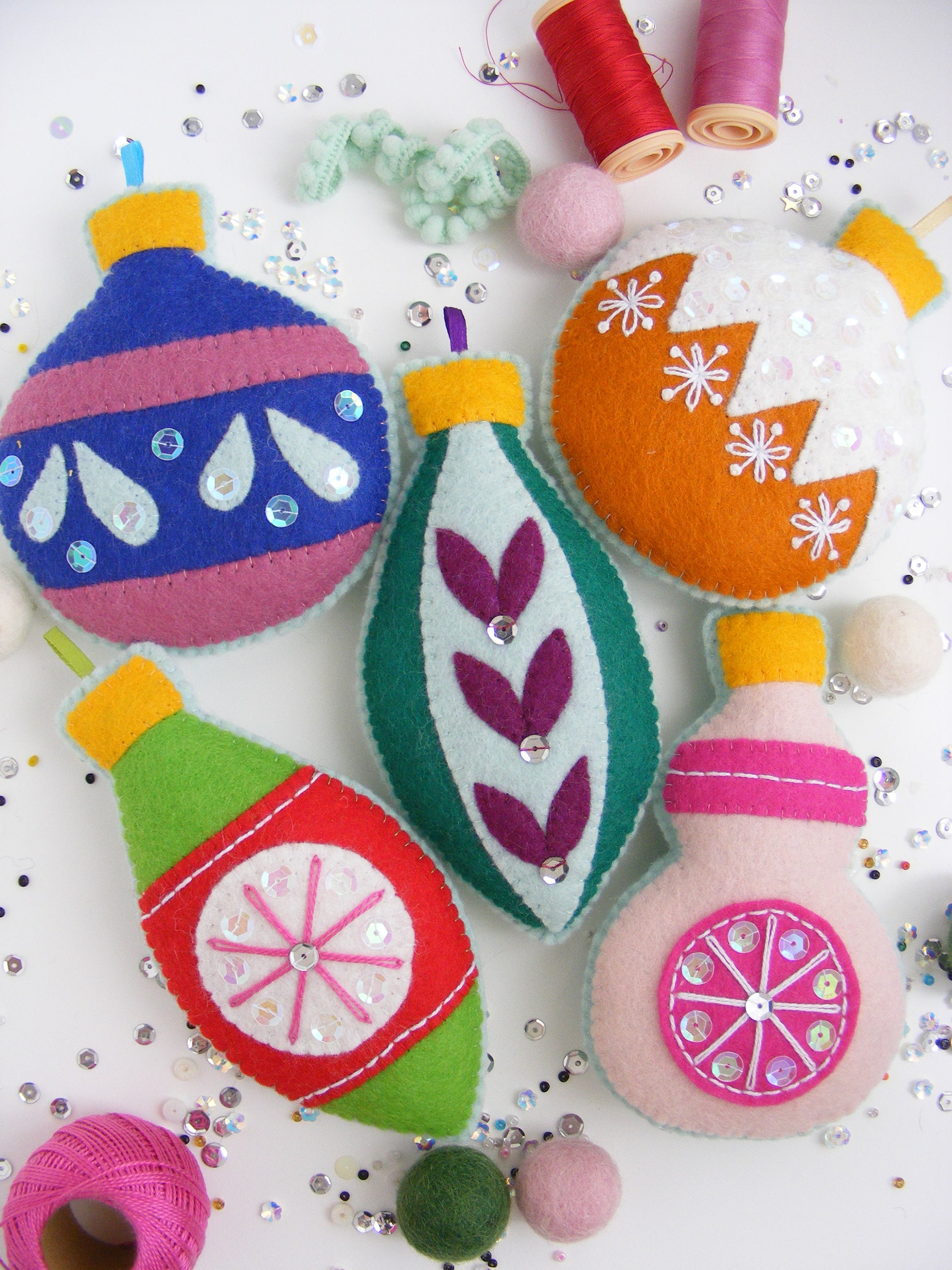 Felt PDF Sewing Pattern Vintage Baubles Felt Christmas - Etsy