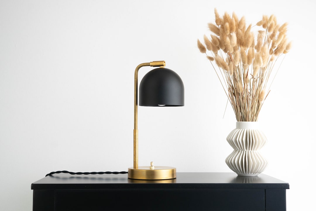 Articulating Table Lamp - Adjustable Desk Lamp - Table Light - Work ...