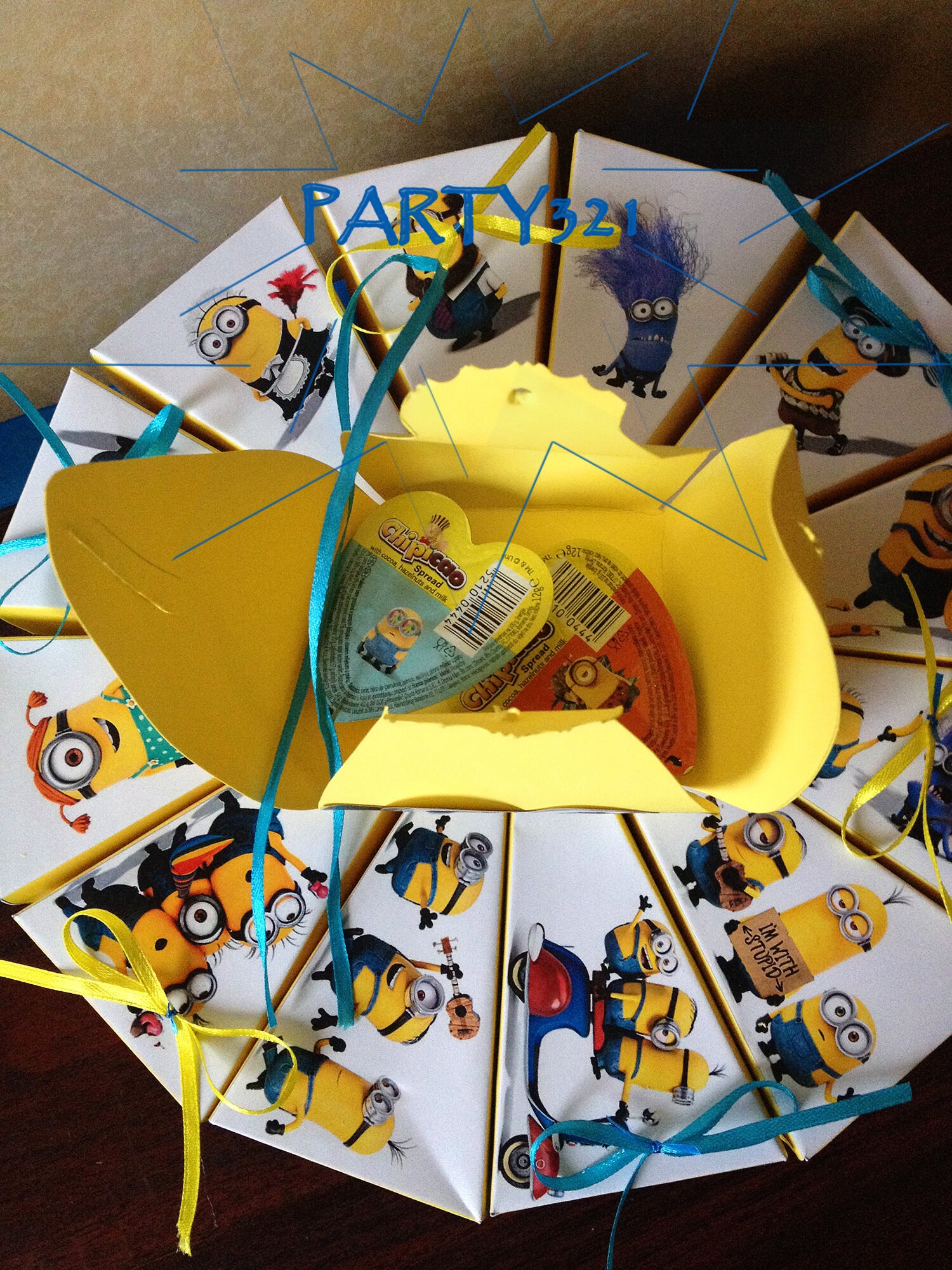Minion Cake Slice Box Paper Box, Printable Gift Box, Cake Boxes ...