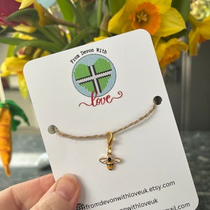 Bee Happy KIT Knitting Craft Kit Knit Your Own Bee Socks, All You Need ...