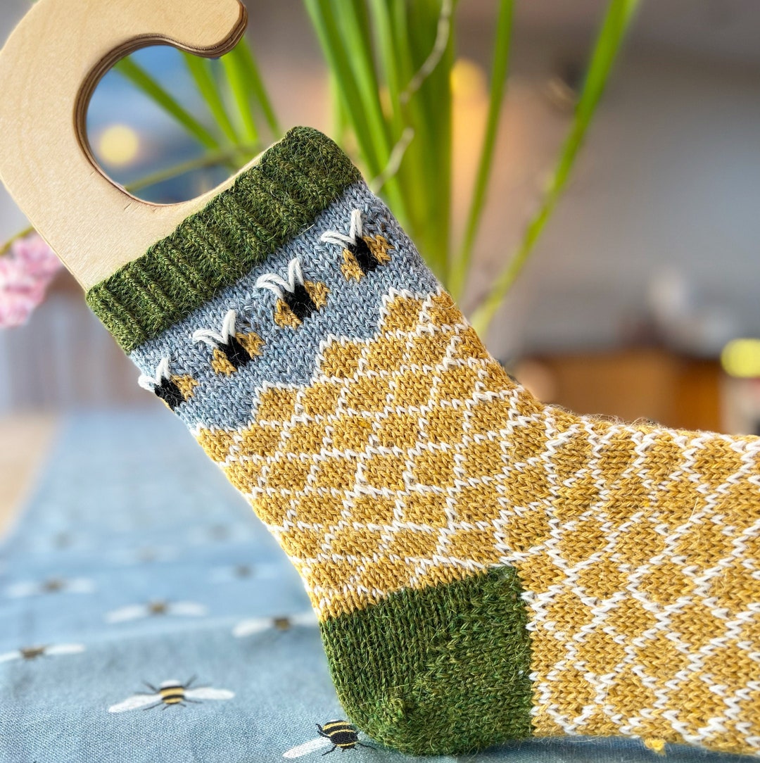 Bee Happy KIT Knitting Craft Kit Knit Your Own Bee Socks, All You Need ...