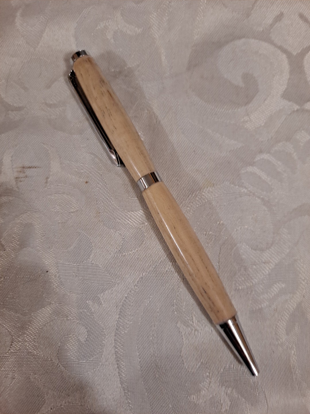 Nexus Twist Pen - Etsy