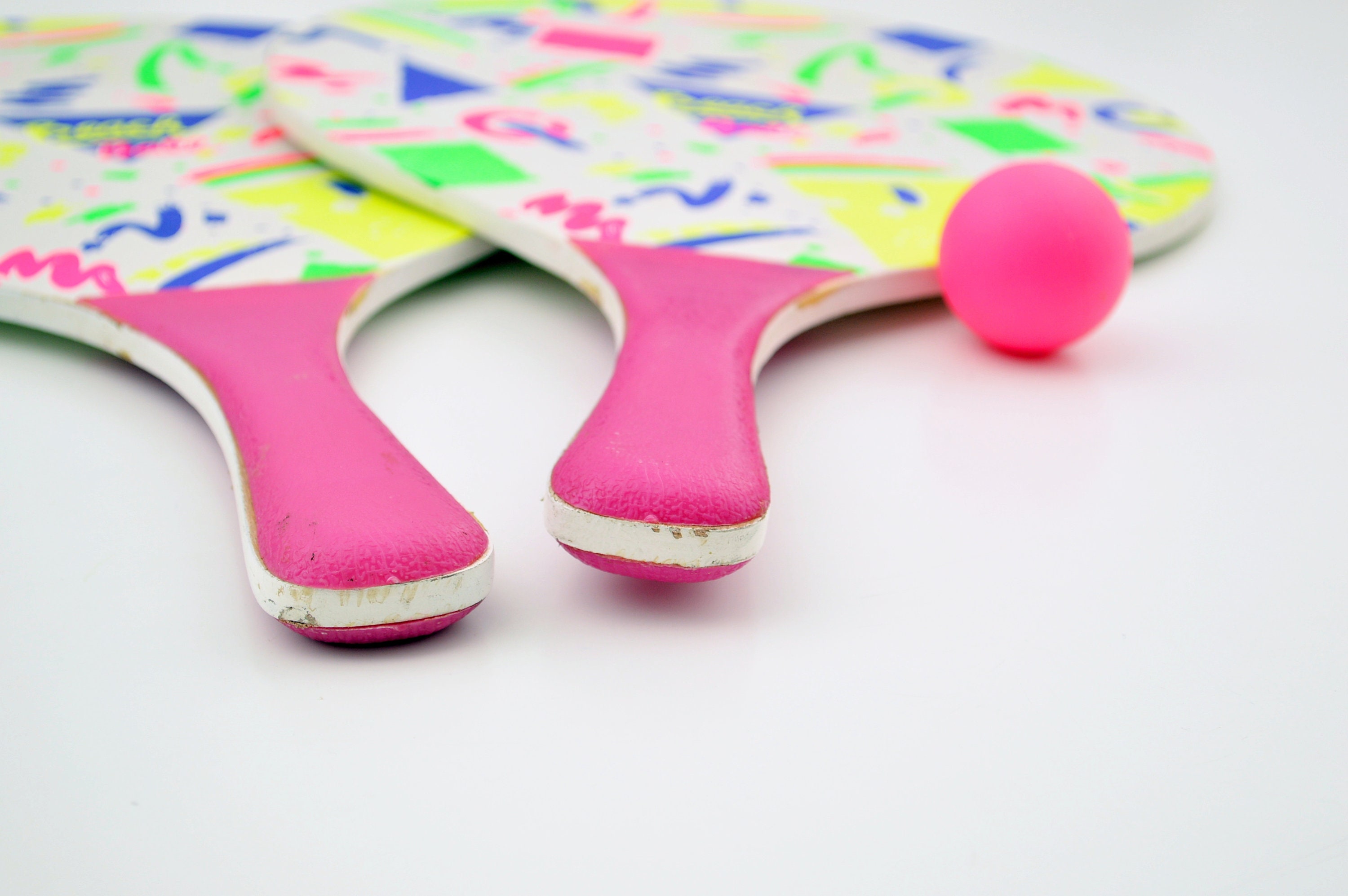 Rad 80s 90s BEACH BALL Paddle Ball Pair of Wooden Rackets With a Pink ...