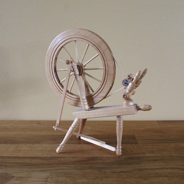 Mini Spinning Wheel - Etsy