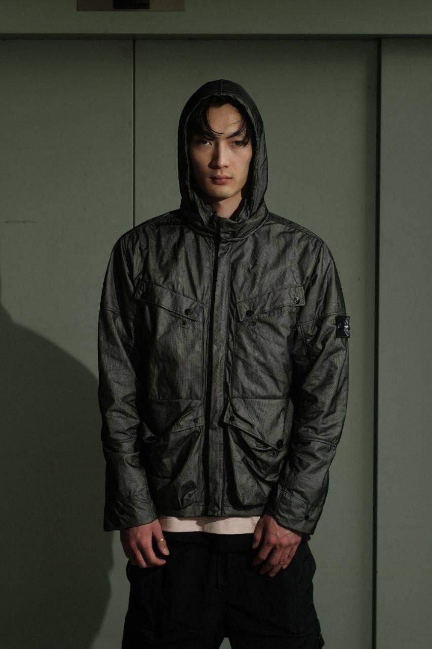 Stone Island 2009 Multi Pocket Tyvek Mesh Special Process Stone Island 2009 Multi Pocket Tyvek Mesh Special Process