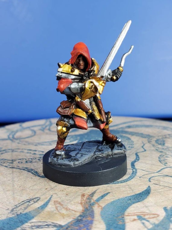 Hand painted metal rogue mini. Perfect for your tabletop dnd | Etsy