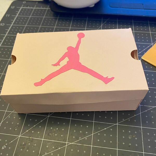 Nike Shoe Box Table - Etsy