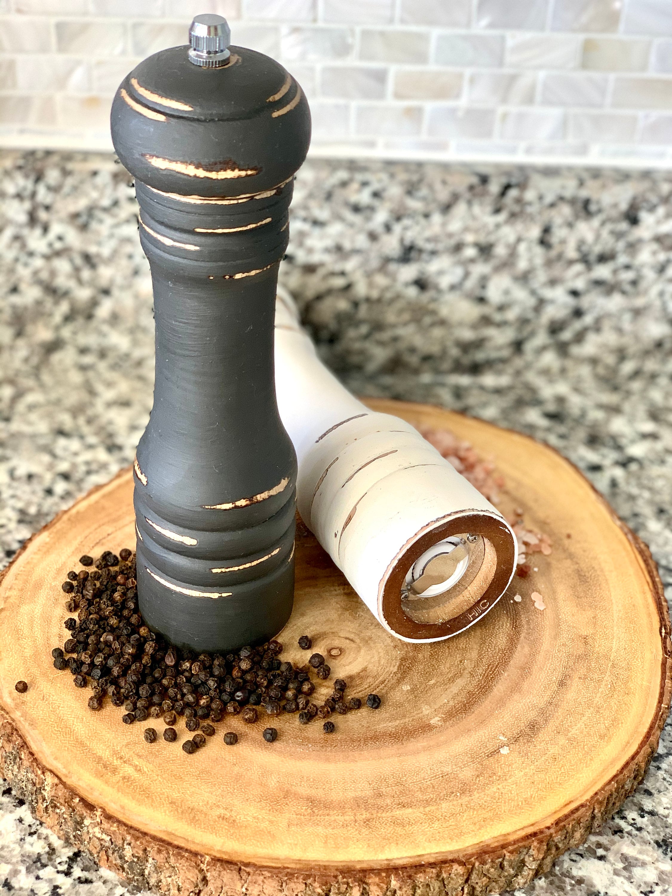 Farmhouse Rustic Distressed 8” Salt Shaker & Pepper Mill Shakers ...