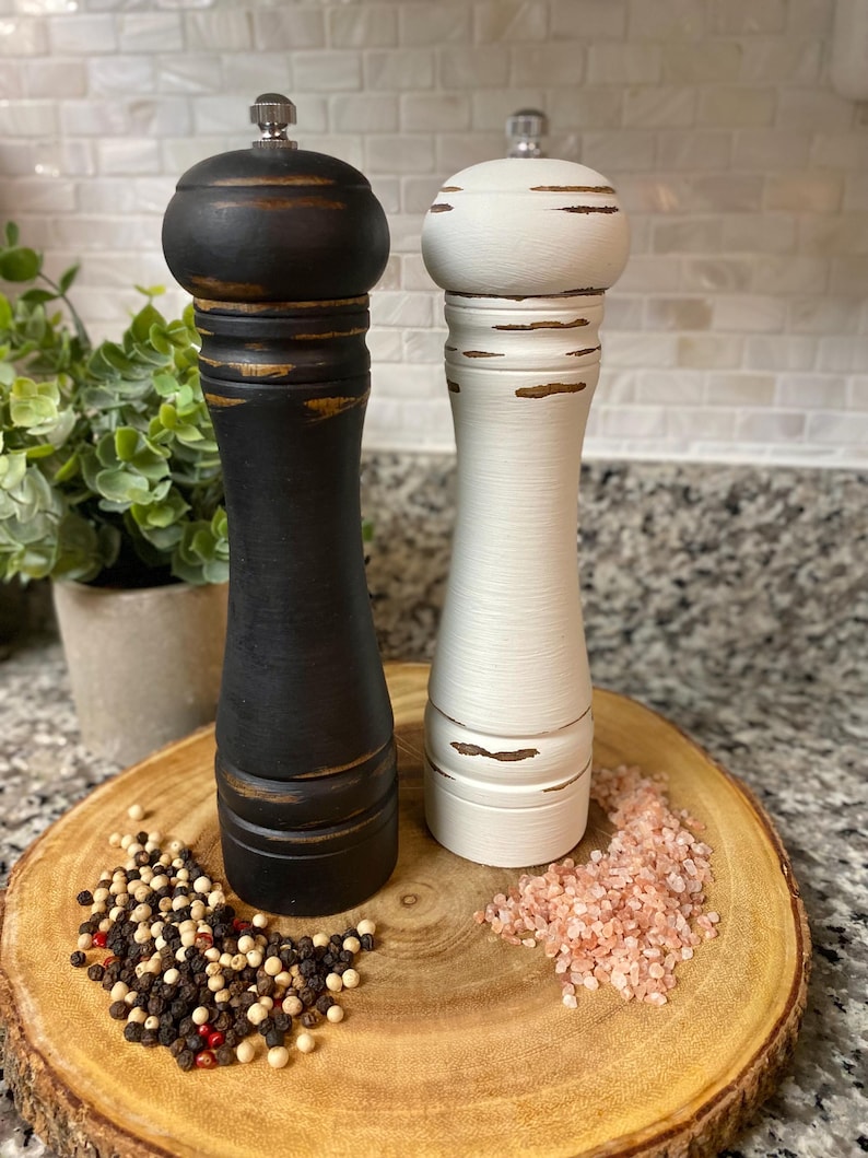 Farmhouse Rustic Distressed 8” Salt Shaker & Pepper Mill Shakers ...