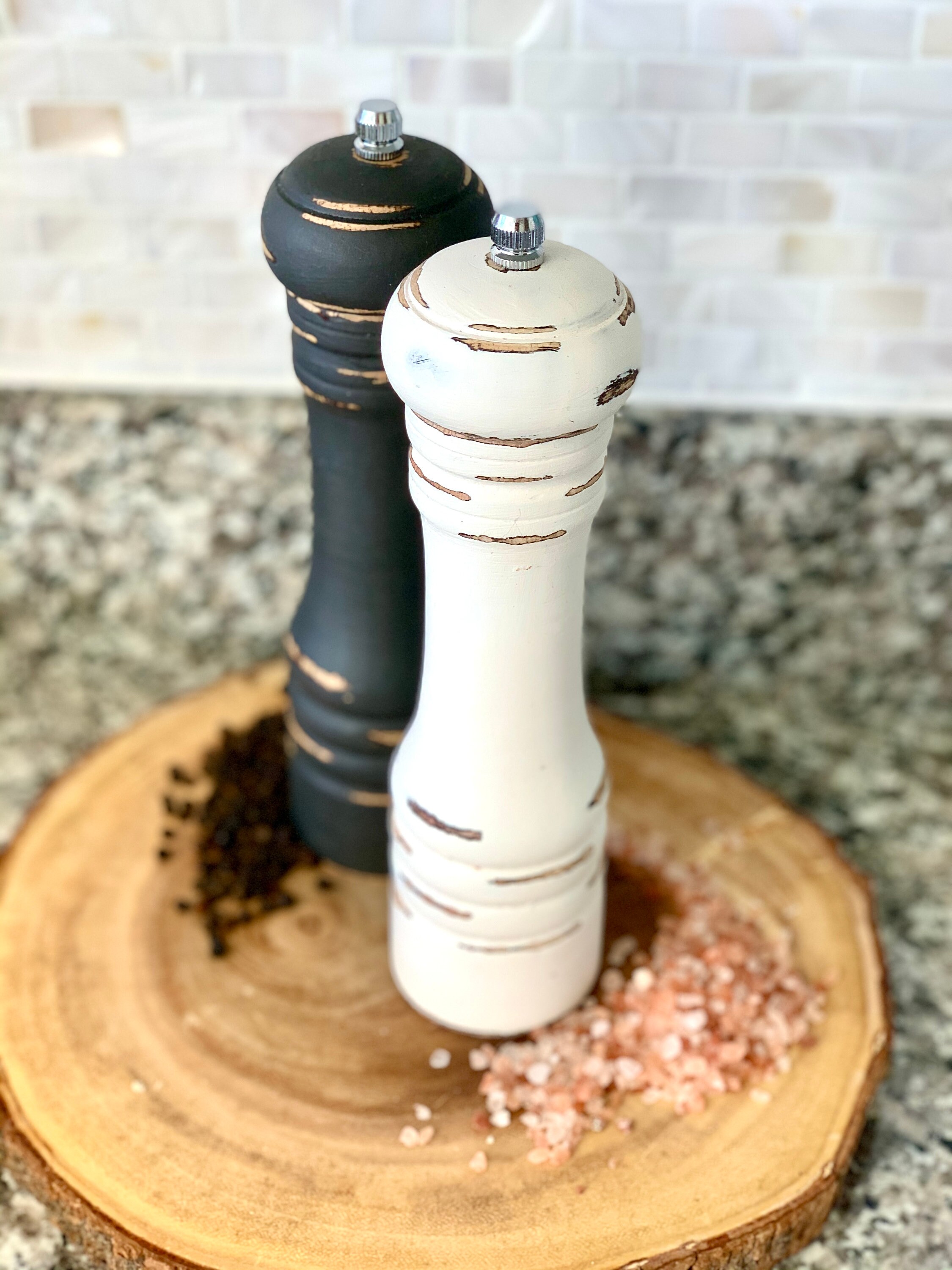 Farmhouse Rustic Distressed 8” Salt Shaker & Pepper Mill Shakers ...