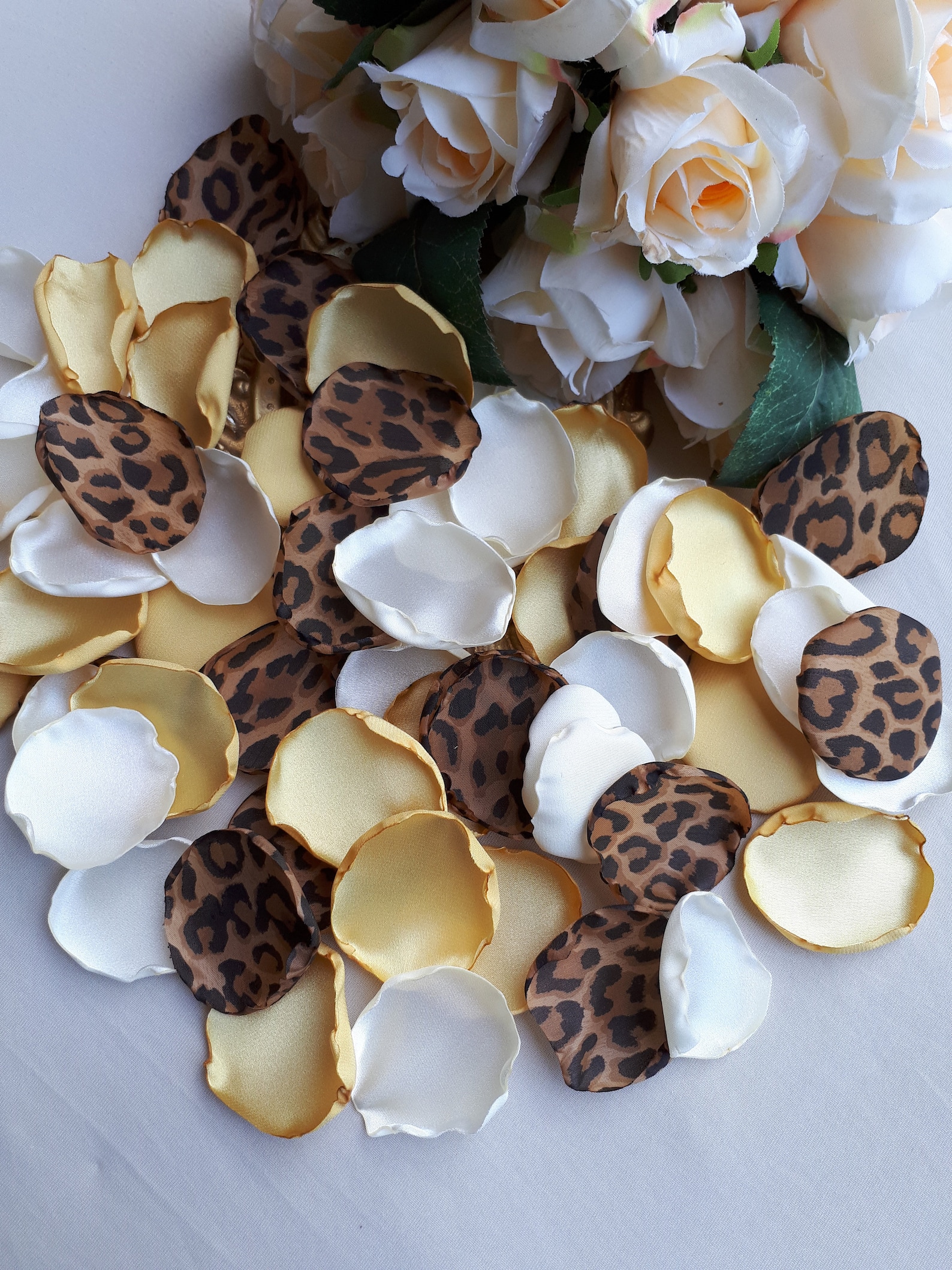 NEW Gold Rose Petals, Ivory Flower Petals, African Wedding Decoration ...