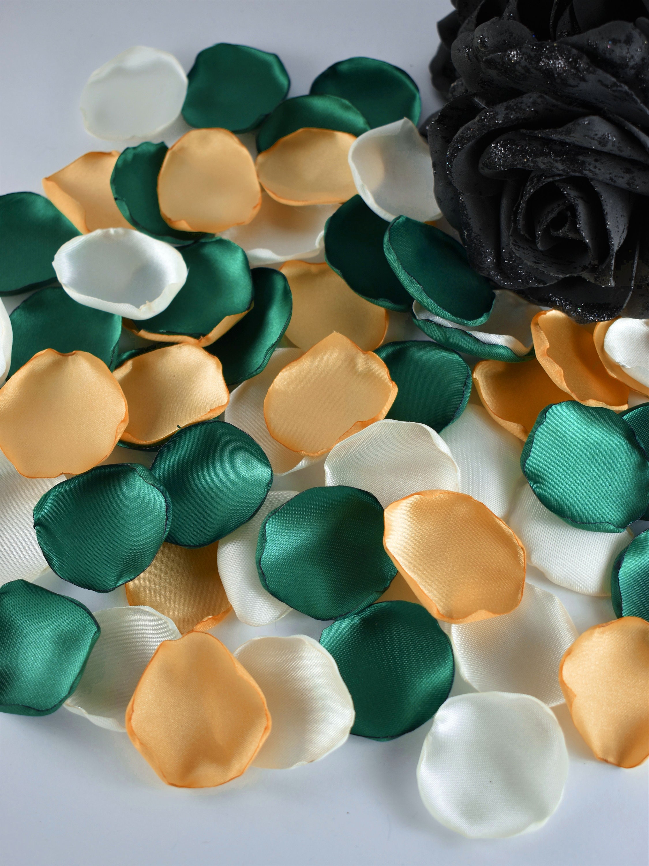 Emerald Green Rose Petals Gold Flower Petals Ivory Petals - Etsy