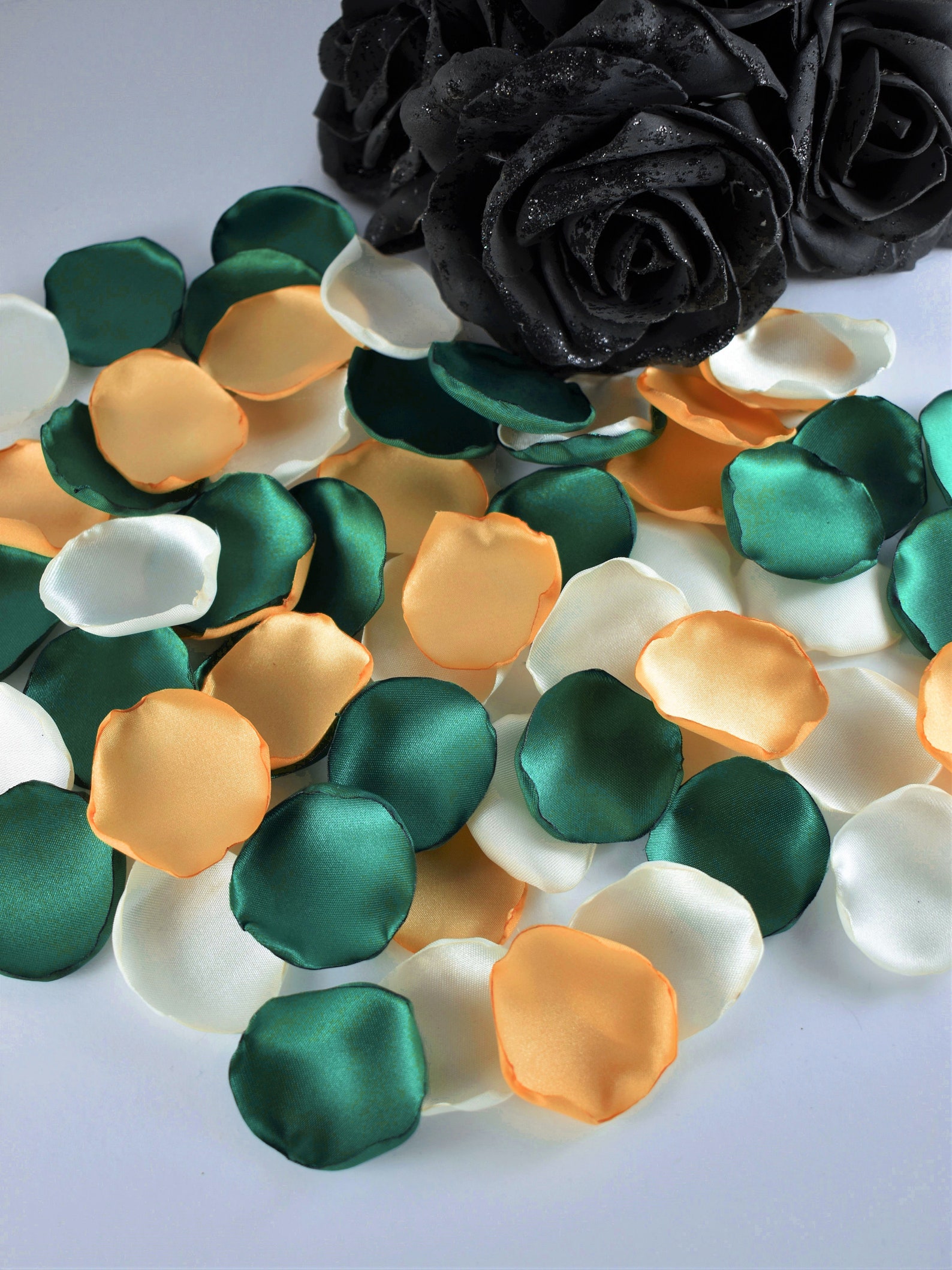 Emerald Green Rose Petals Gold Flower Petals Ivory Petals - Etsy