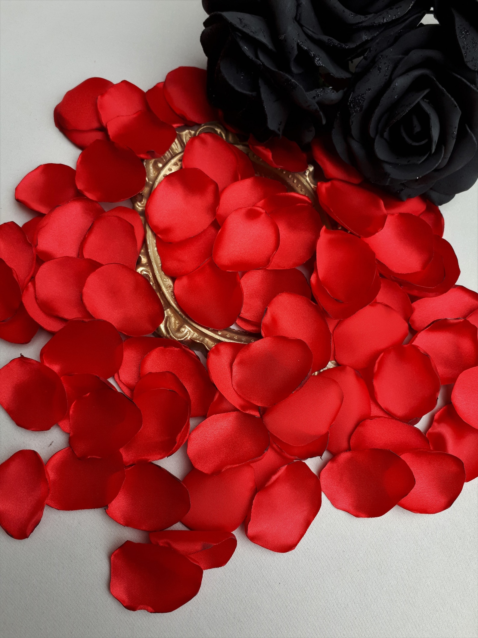 Red Rose Petals Romantic Decorations Red Wedding Decorations - Etsy