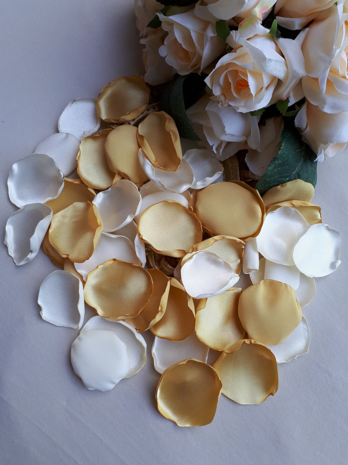 NEW Gold & Ivory Rose Petals Gold Wedding Decoration Flower | Etsy