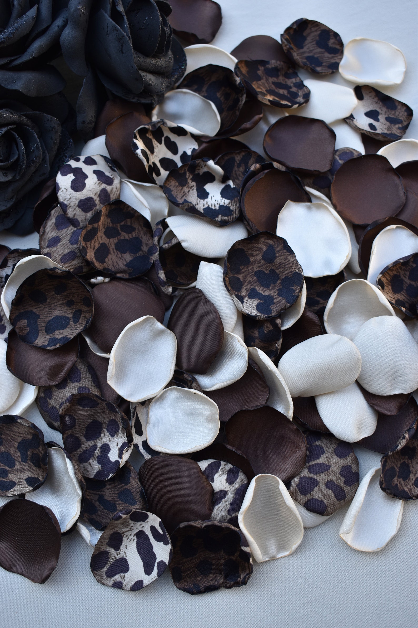 Leopard Print & Champagne Rose Petals African Wedding Animal - Etsy