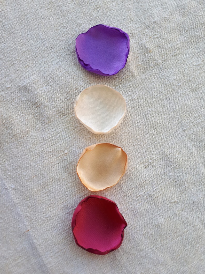Aladdin and Jasmine Satin Rose Petals Handmade Satin Decoration Wedding ...