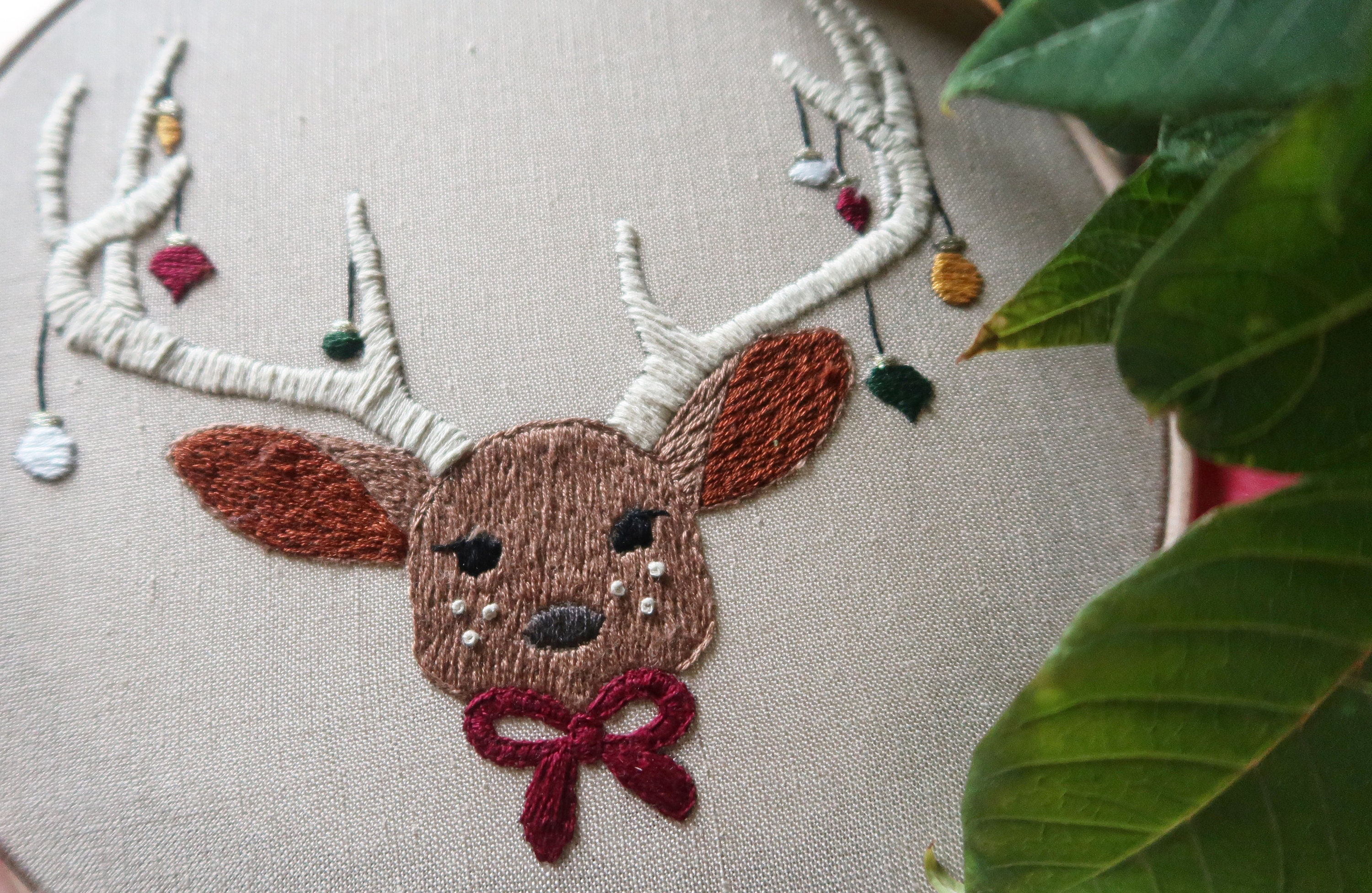Christmas Reindeer Hand Embroidery PDF Downloadable Pattern - Etsy