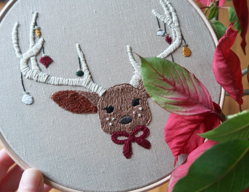 Christmas Reindeer Hand Embroidery PDF Downloadable Pattern - Etsy