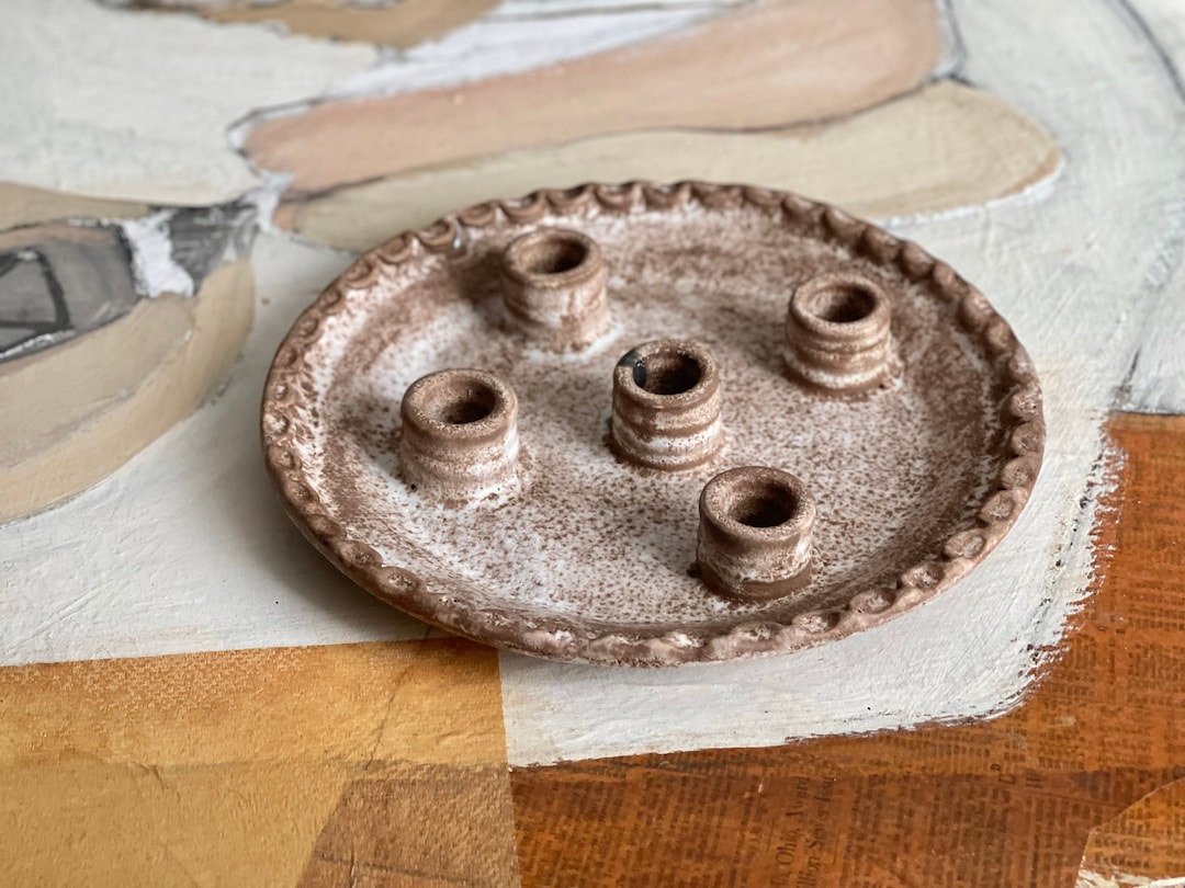 Lee & Pup Mccarty Mccartys Pottery Nutmeg Candle Plate - Etsy