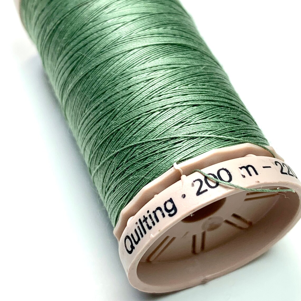 Gutermann Quilting Thread CA02776 Light Fern Green 9837 100% - Etsy