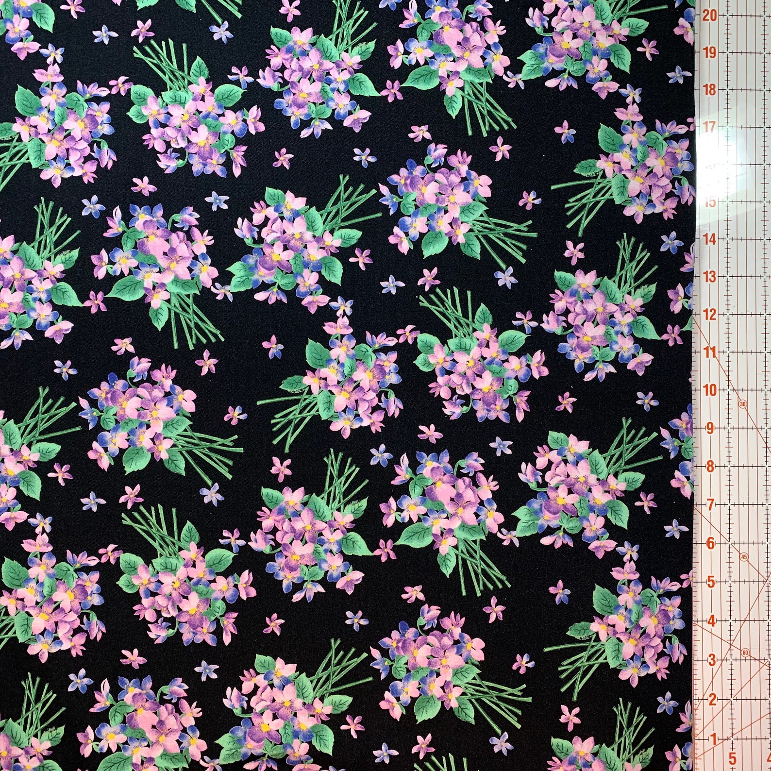 Bouquets of Purple Flowers Floral Fabric by Hi Fashion Fabrics, 100% ...