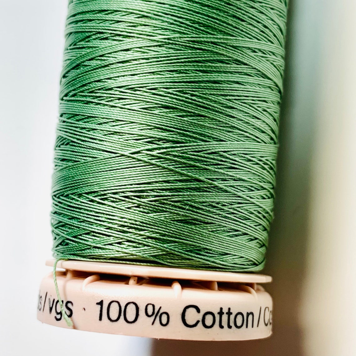 Gutermann Quilting Thread CA02776 Light Fern Green 9837 100% - Etsy