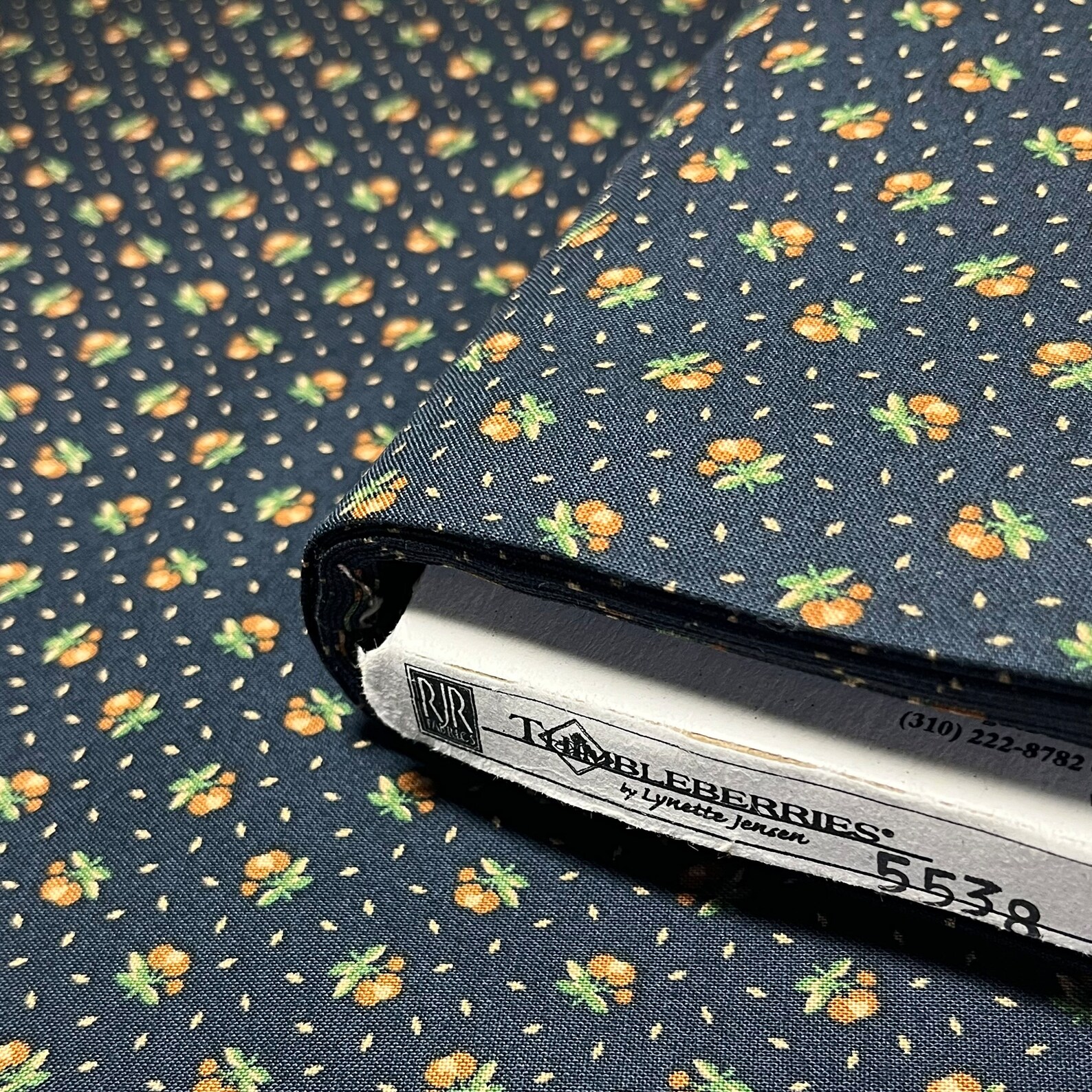 Evergreen Inn 5538 From Thimbleberries by RJR Fabrics, Flowers on Dark ...