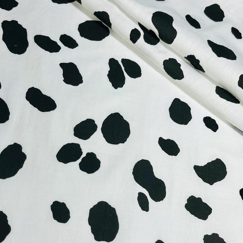 Holstein Cow Print Fabric #1654 by Fabric Traditions, 100% Cotton ...