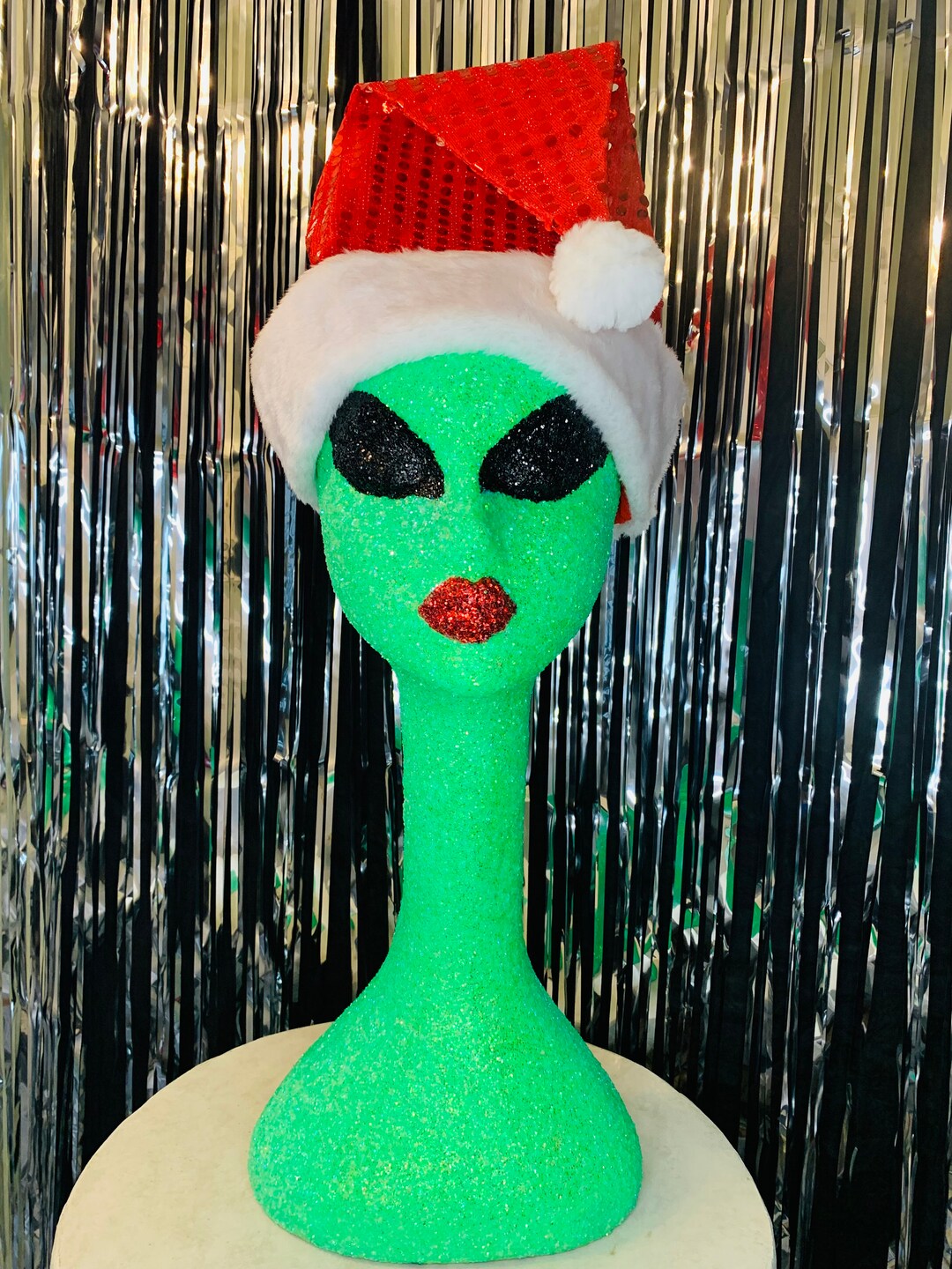 Ms. Extra, Alien Inspired Mannequin Head Display Lightweight and ...