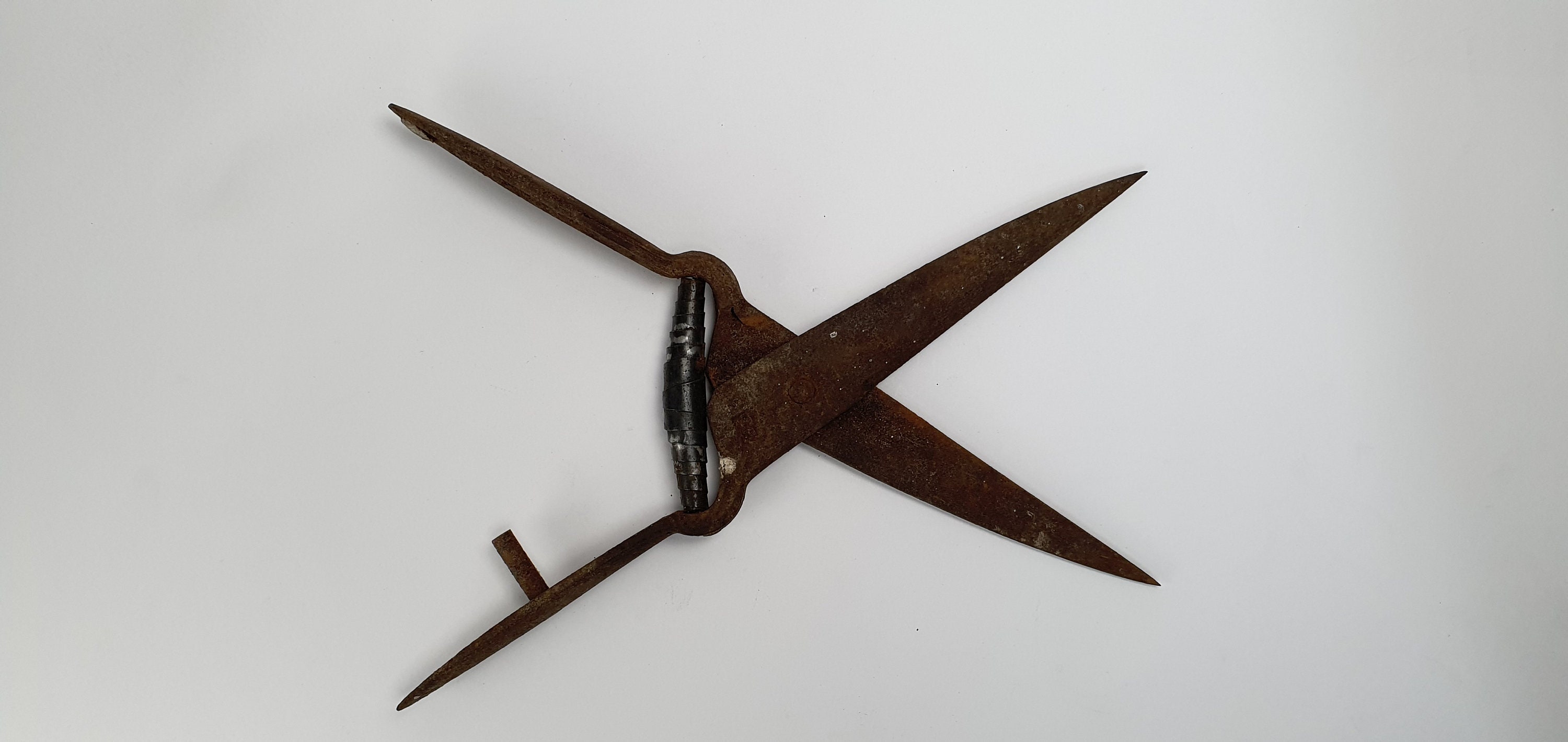 Shear Vintage Metal Shears Old Shear Collector scissors | Etsy