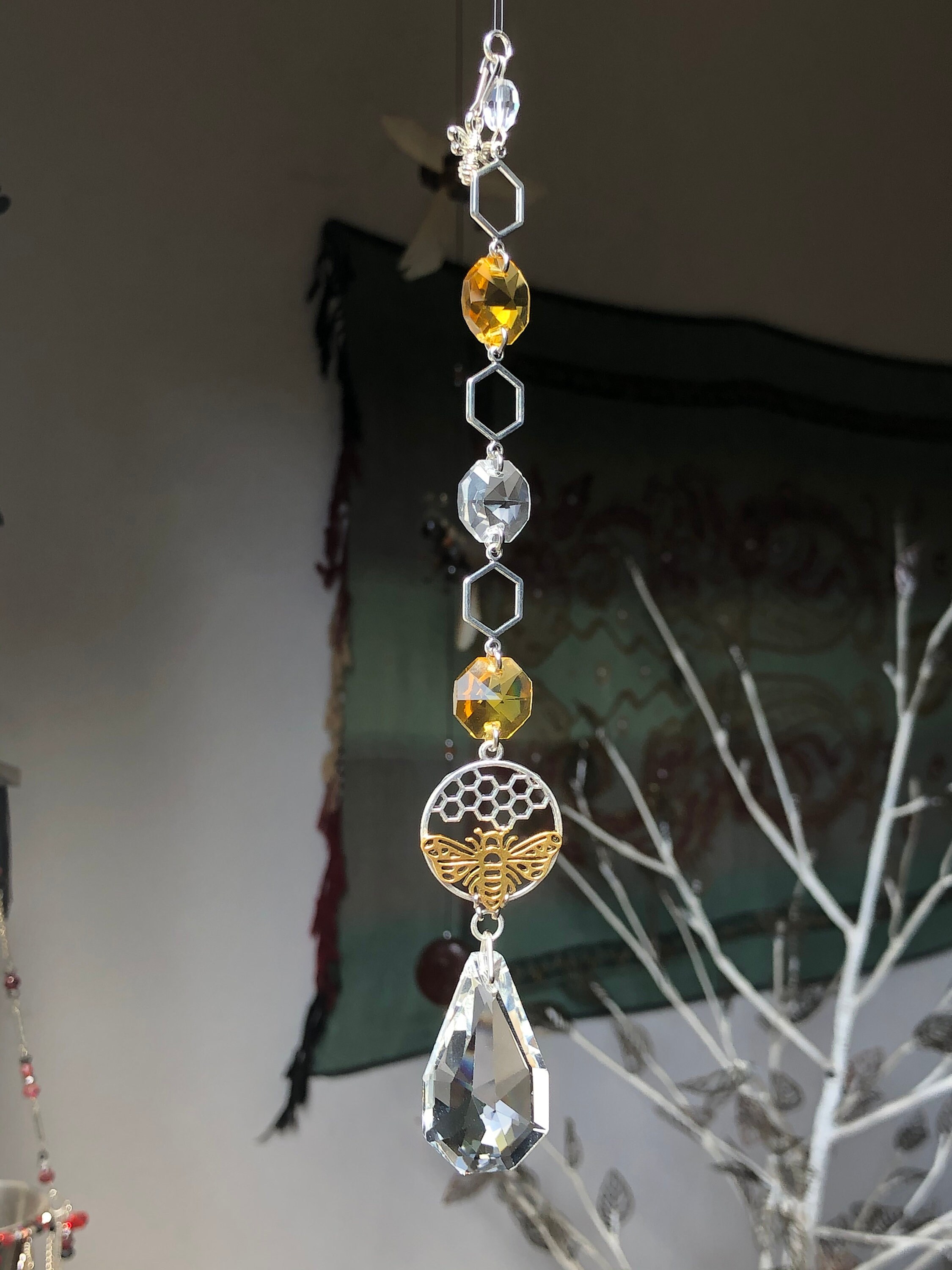 Bee/honeycomb Suncatcher - Etsy