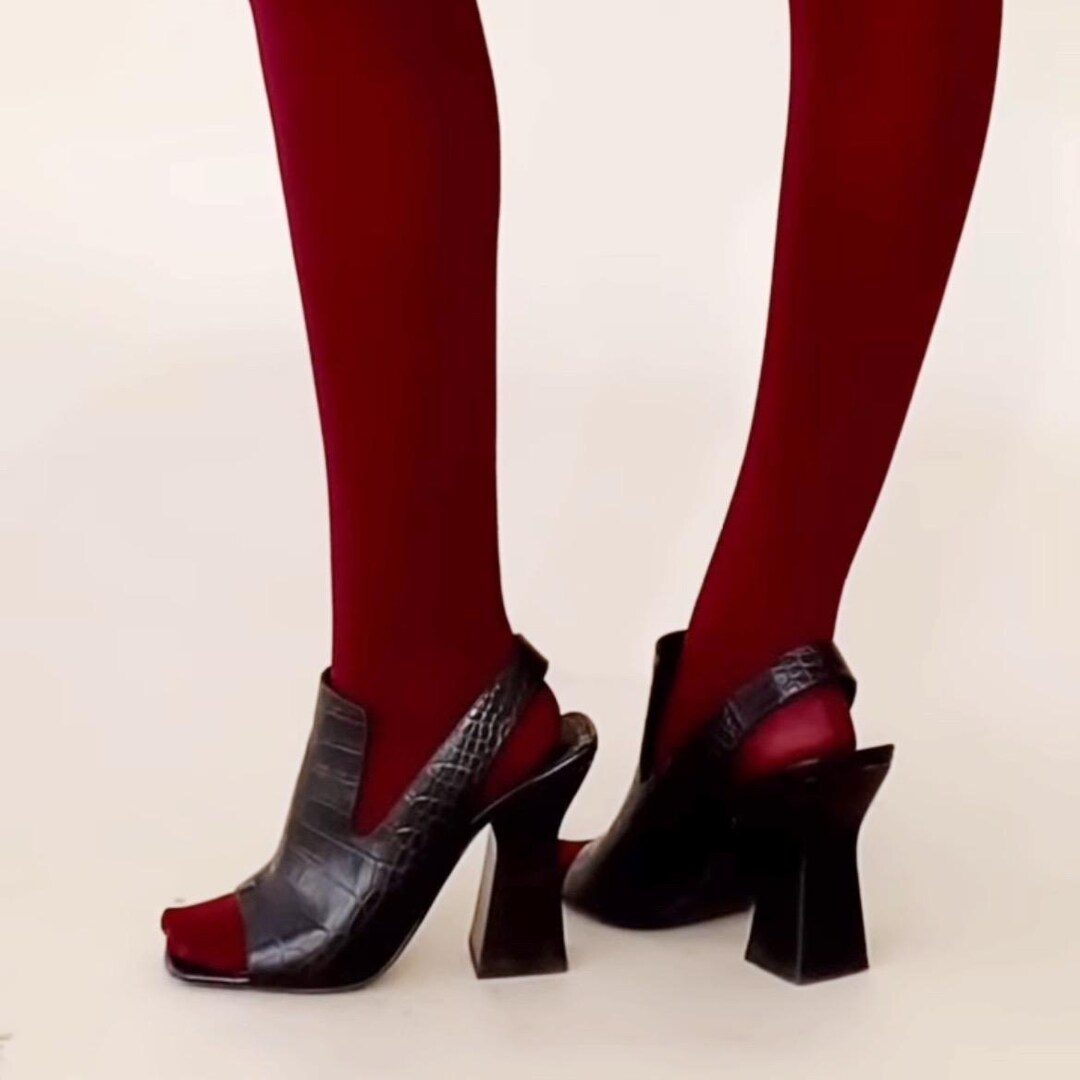 Céline Paris by Phoebe Philo Black Croc-embossed Leather Open Squared ...