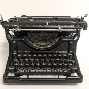 1938 Underwood Model 6 Typewriter - Etsy